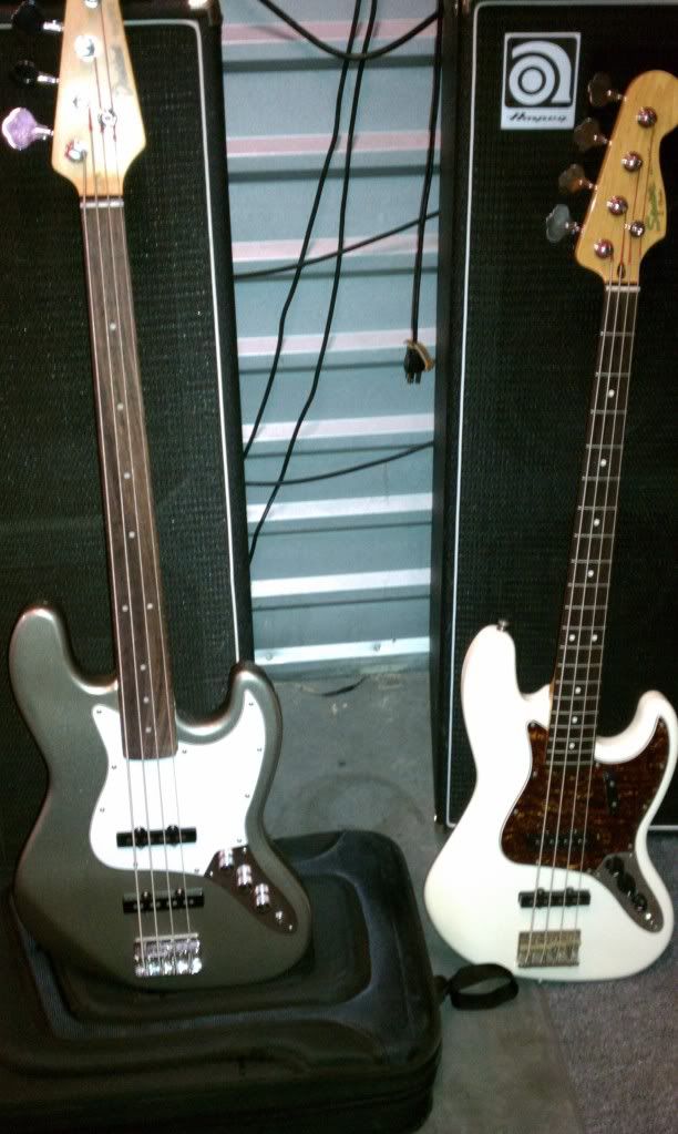 A "Show Your Bass" Thread: - Page 6 - OffsetGuitars.com
