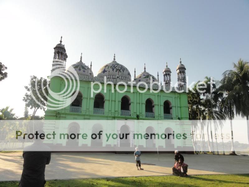 Historic and Colorful Mosques, Churches, Temples, Shrines and Tombs in ...
