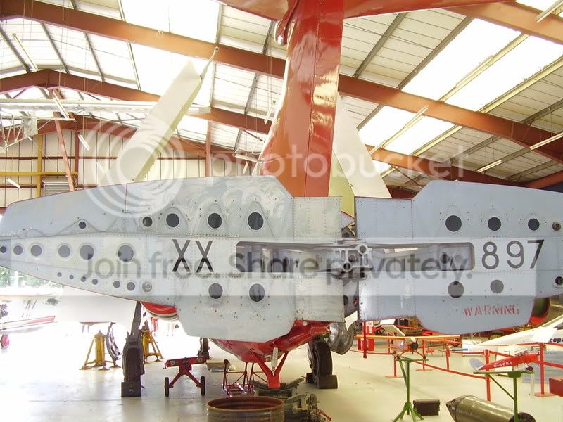 Buccaneer airbrake pics? - Aircraft Cold War - Britmodeller.com