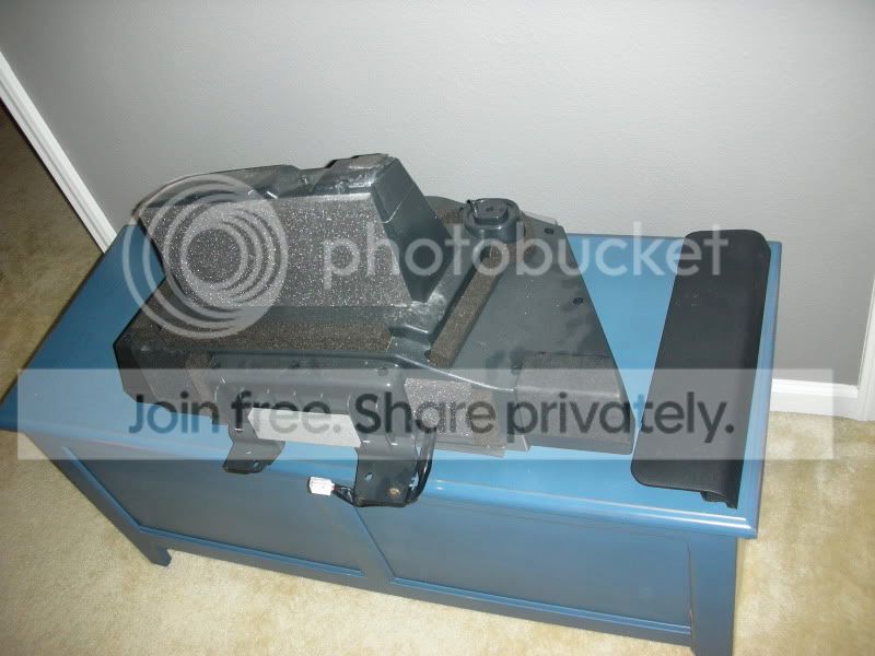 another factory subwoofer enclosure. | Toyota FJ Cruiser Forum